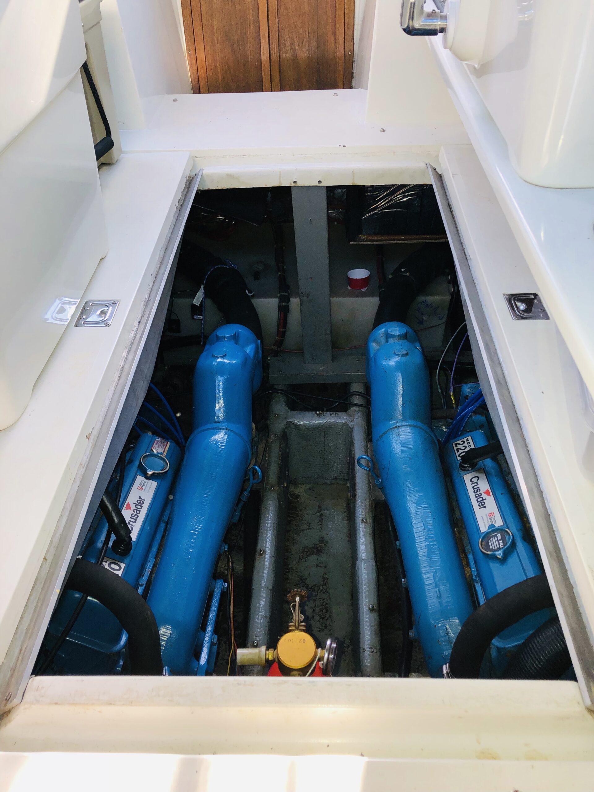 Carver 2807 Riviera | Big Water Boat Broker | Lake Superior