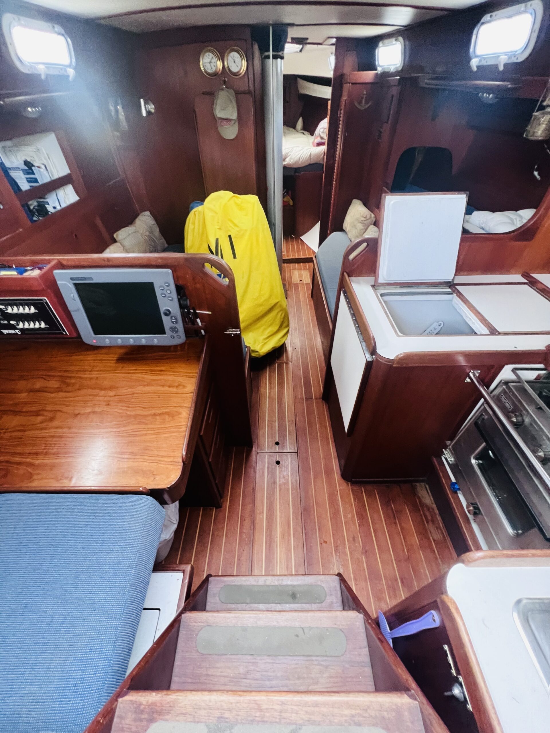 Tartan 37 | Big Water Boat Broker | Sailing Lake Superior