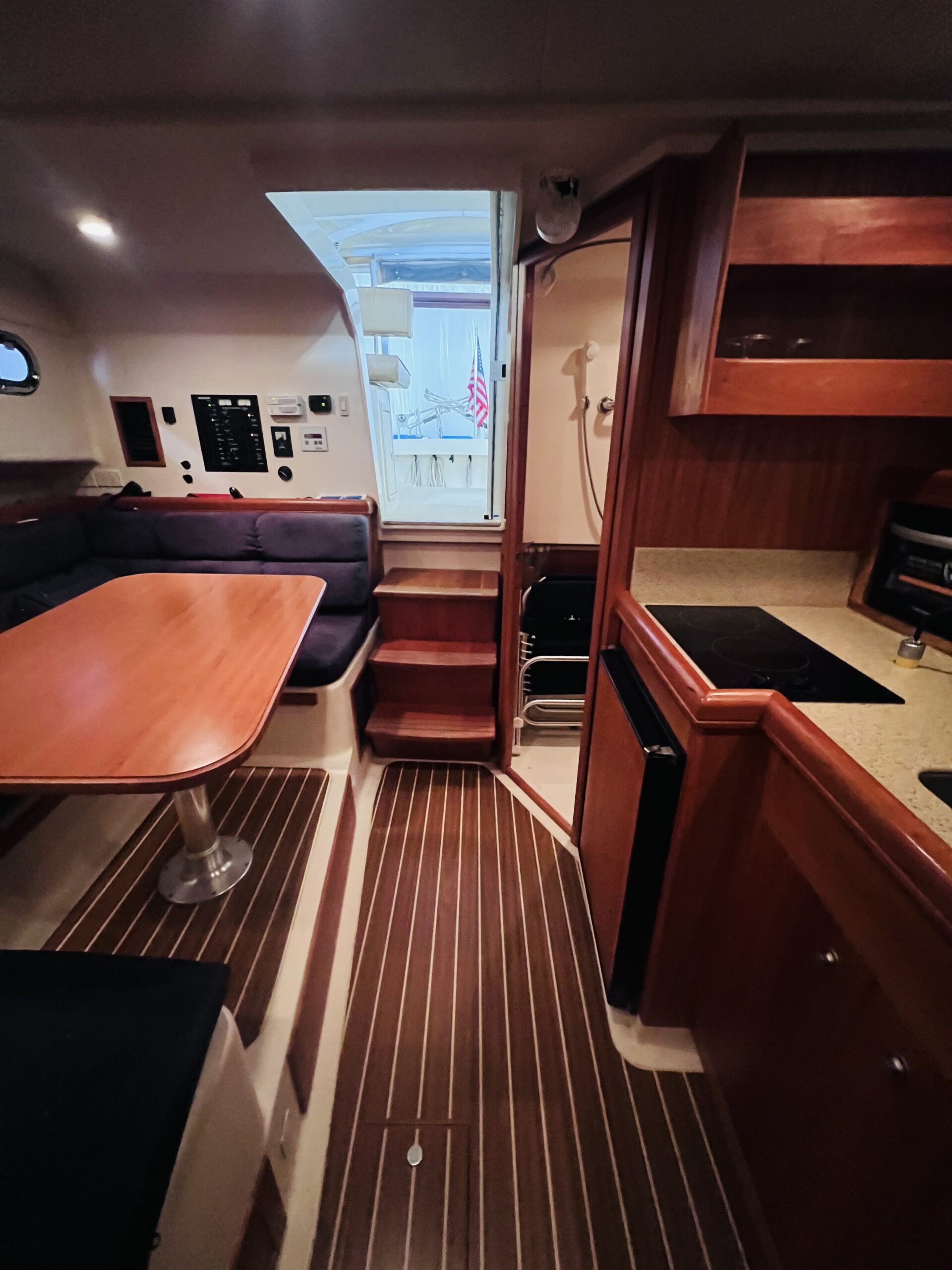 Mainship 34 Pilot | Big Water Boats| Boats For Sale